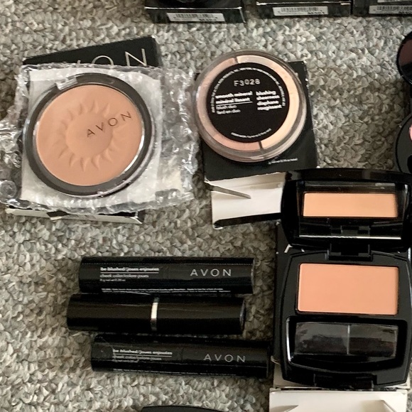 Avon | Makeup | 42 All Brand New Unopened Avon Blush Bronzer | Poshmark